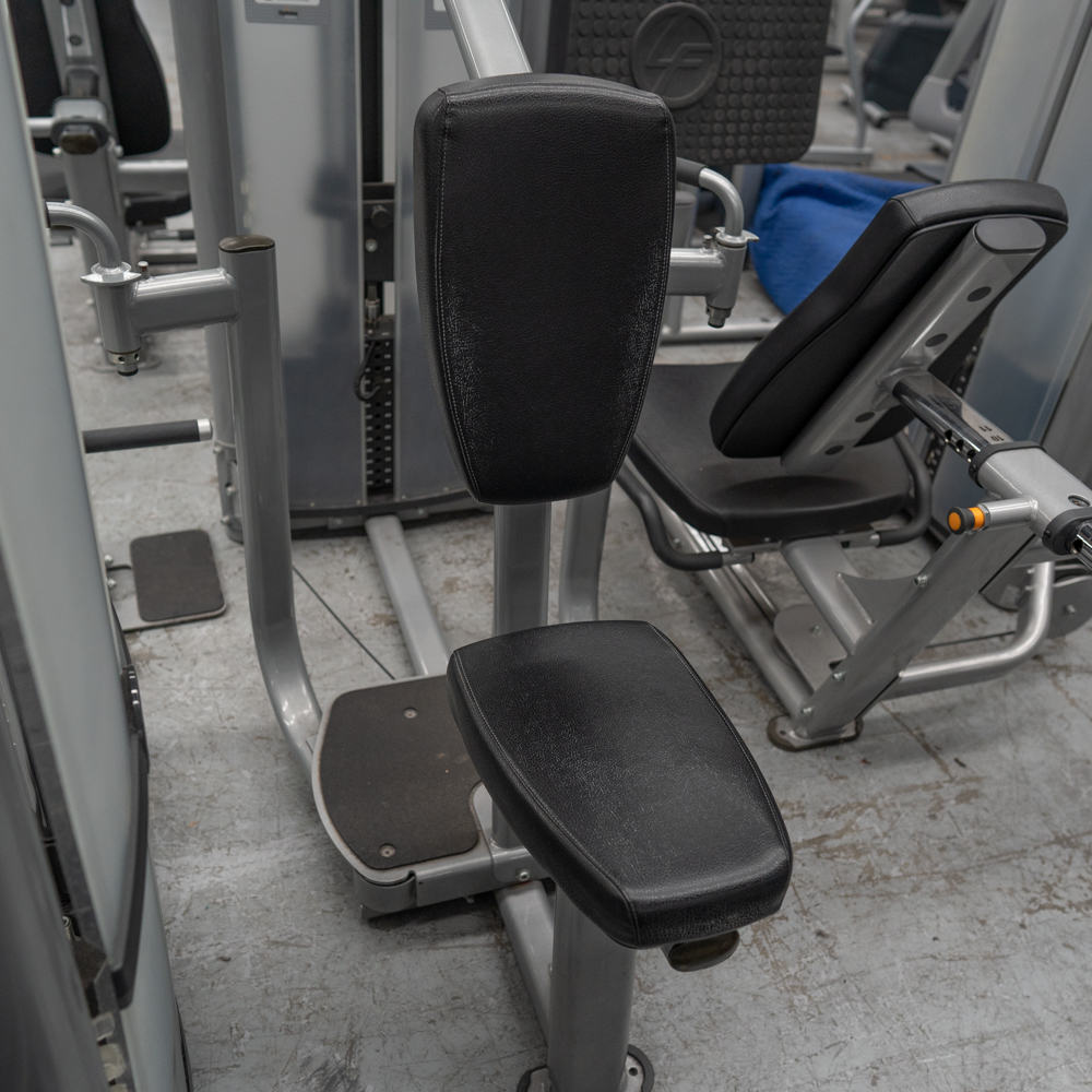 Life Fitness Optima Series Pectoral Fly/Rear Deltoid (OSFLY) | Grays ...