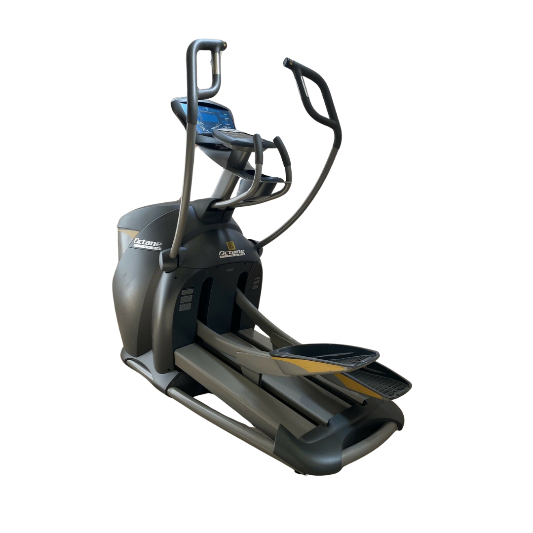 Octane Pro4700 Elliptical Trainer - LED Console | Grays Fitness