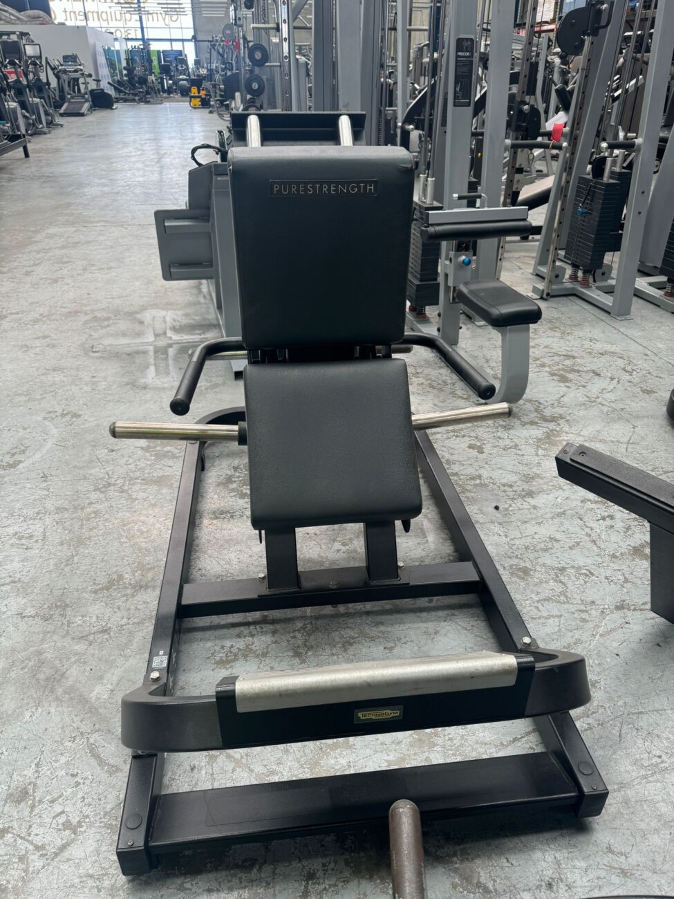 Technogym Pure Strength Calf | Grays Fitness