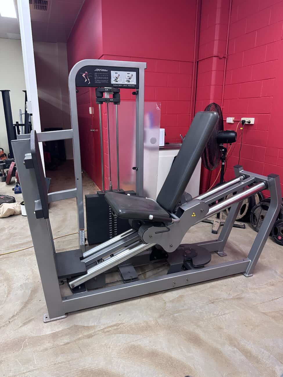 Life Fitness Pro2 Leg Press | Grays Fitness