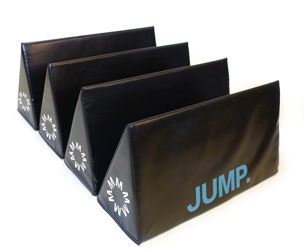 Lateral Endurance Hurdles | Grays Fitness